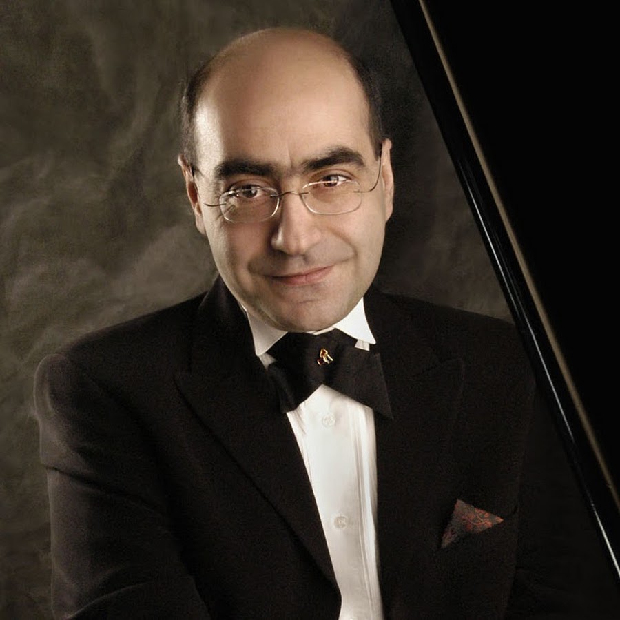 Ban Giám khảo - VIPCF